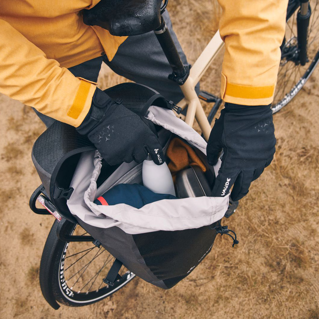 VAUDE Aqua Back Pro Single Rear Pannier Bag | Black | 160660100